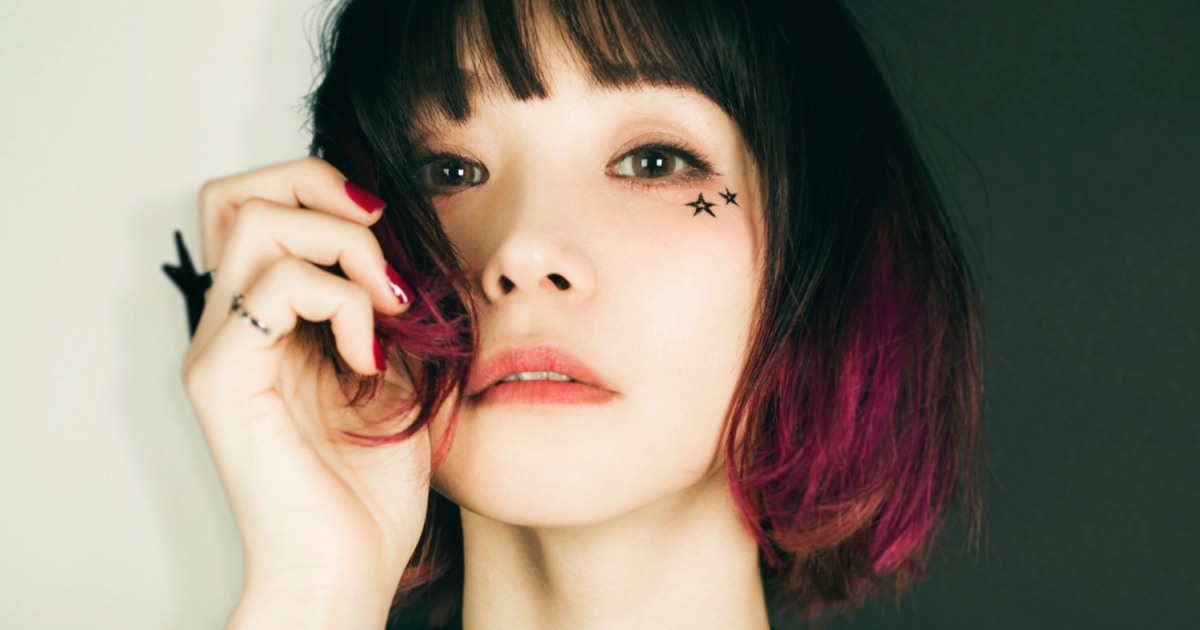 LiSA初のベスト盤の収録情報＆初回生産限定盤ジャケットなどが解禁 | アニメイトタイムズ